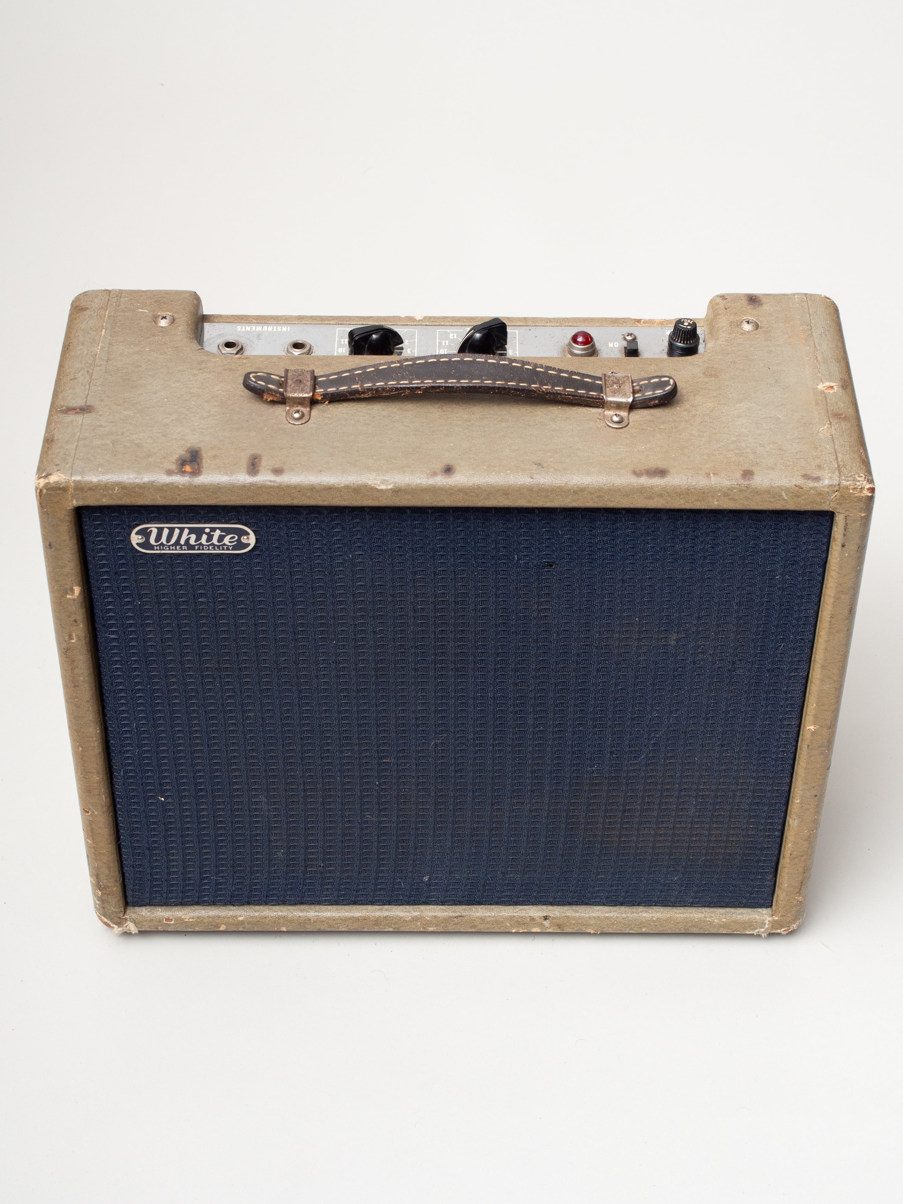 Vintage 1957 Fender White Amp – TR Crandall Guitars
