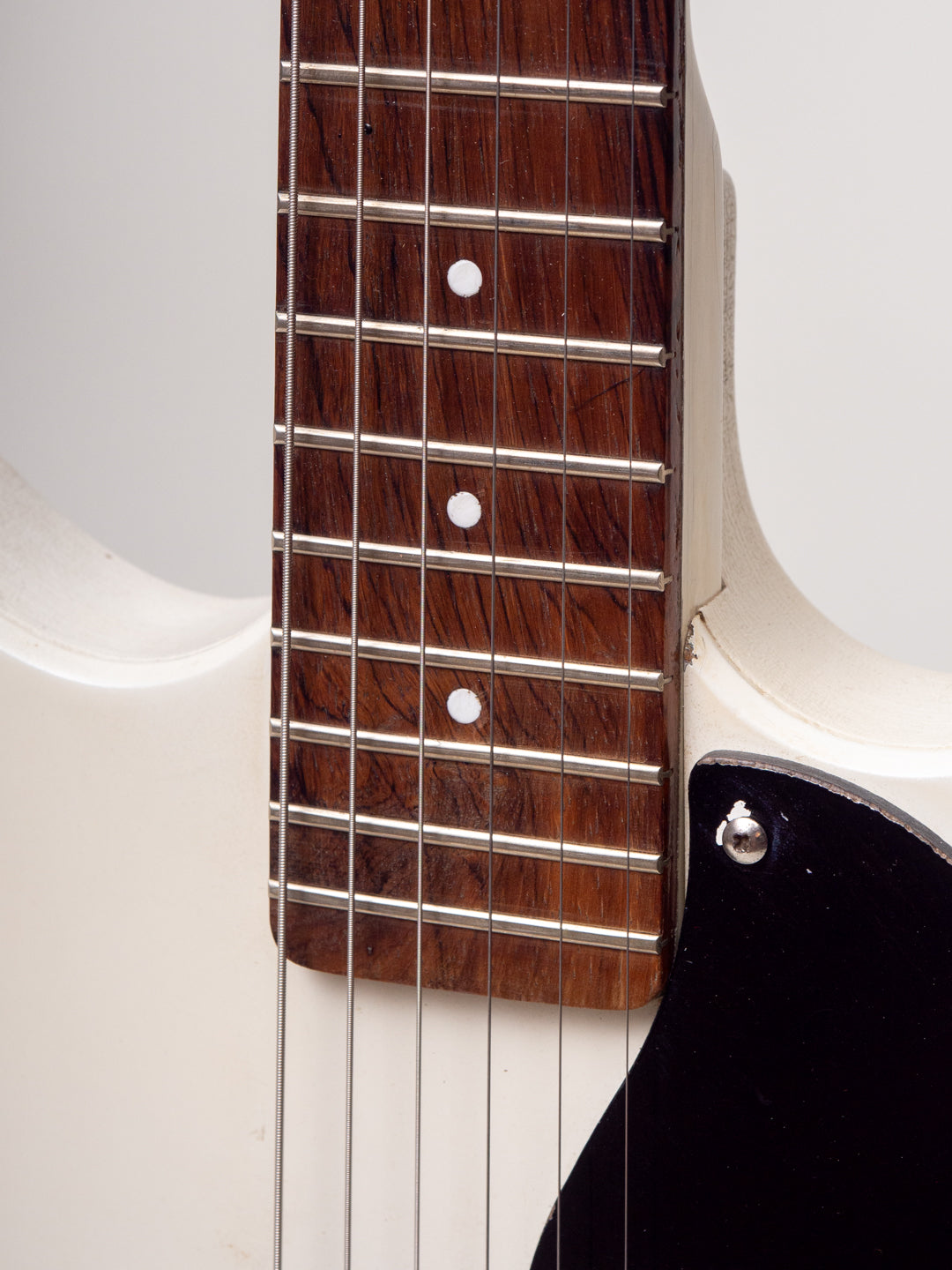 1959 Danelectro DC 2 – TR Crandall Guitars